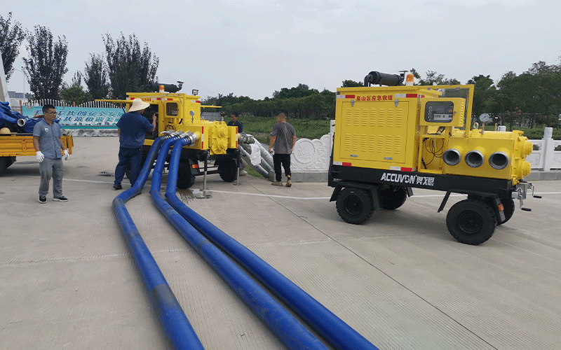 Oil-water separation unit rotary lobe pumps