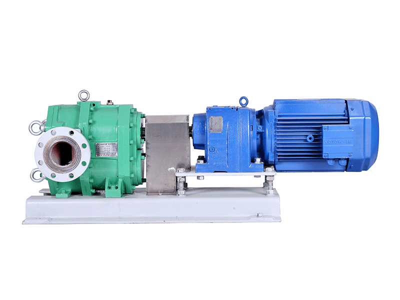 Rotary lobe sludge pump